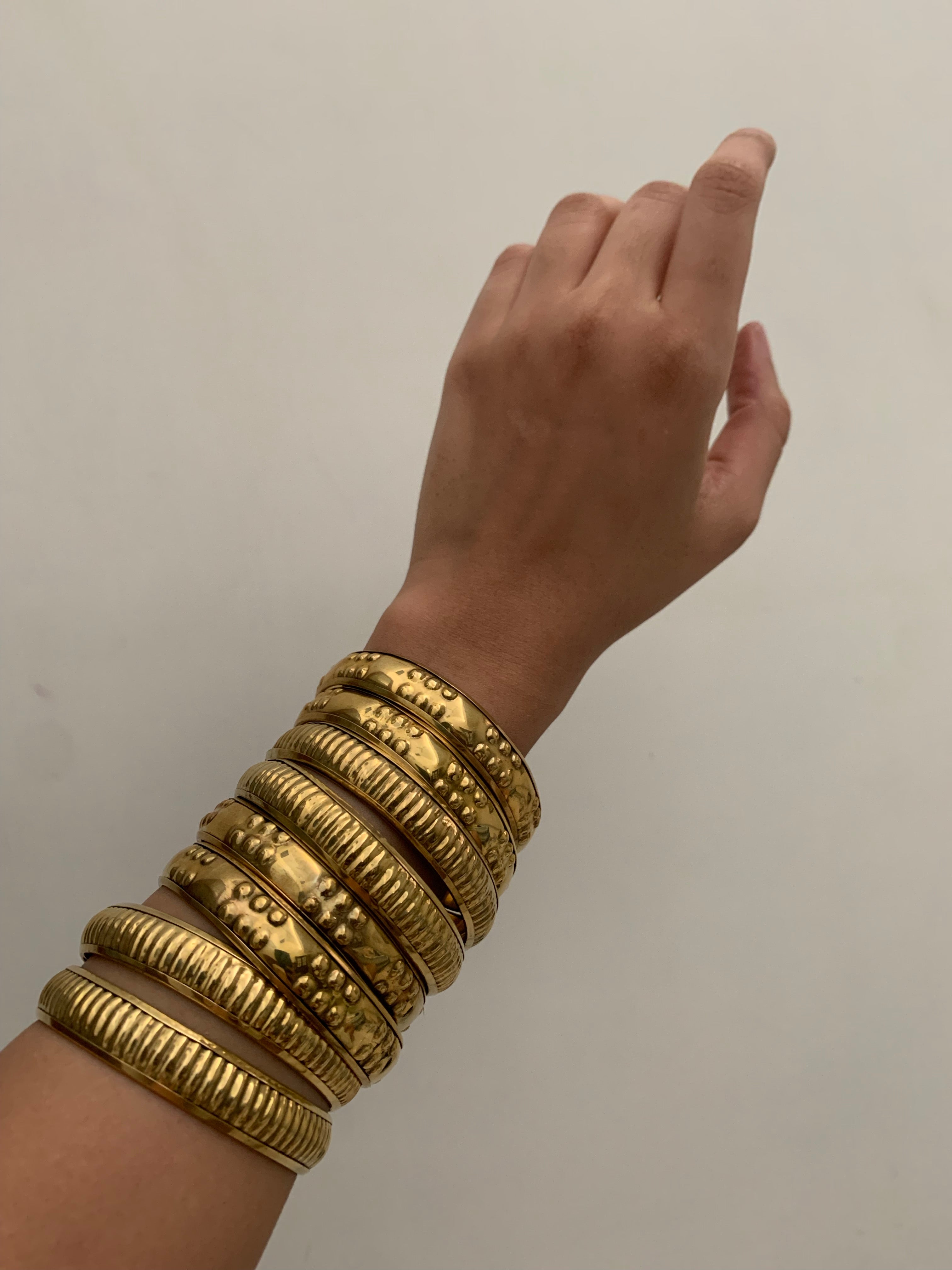 Nirmala Bangle Bracelet (Set of 2) – Dhora India