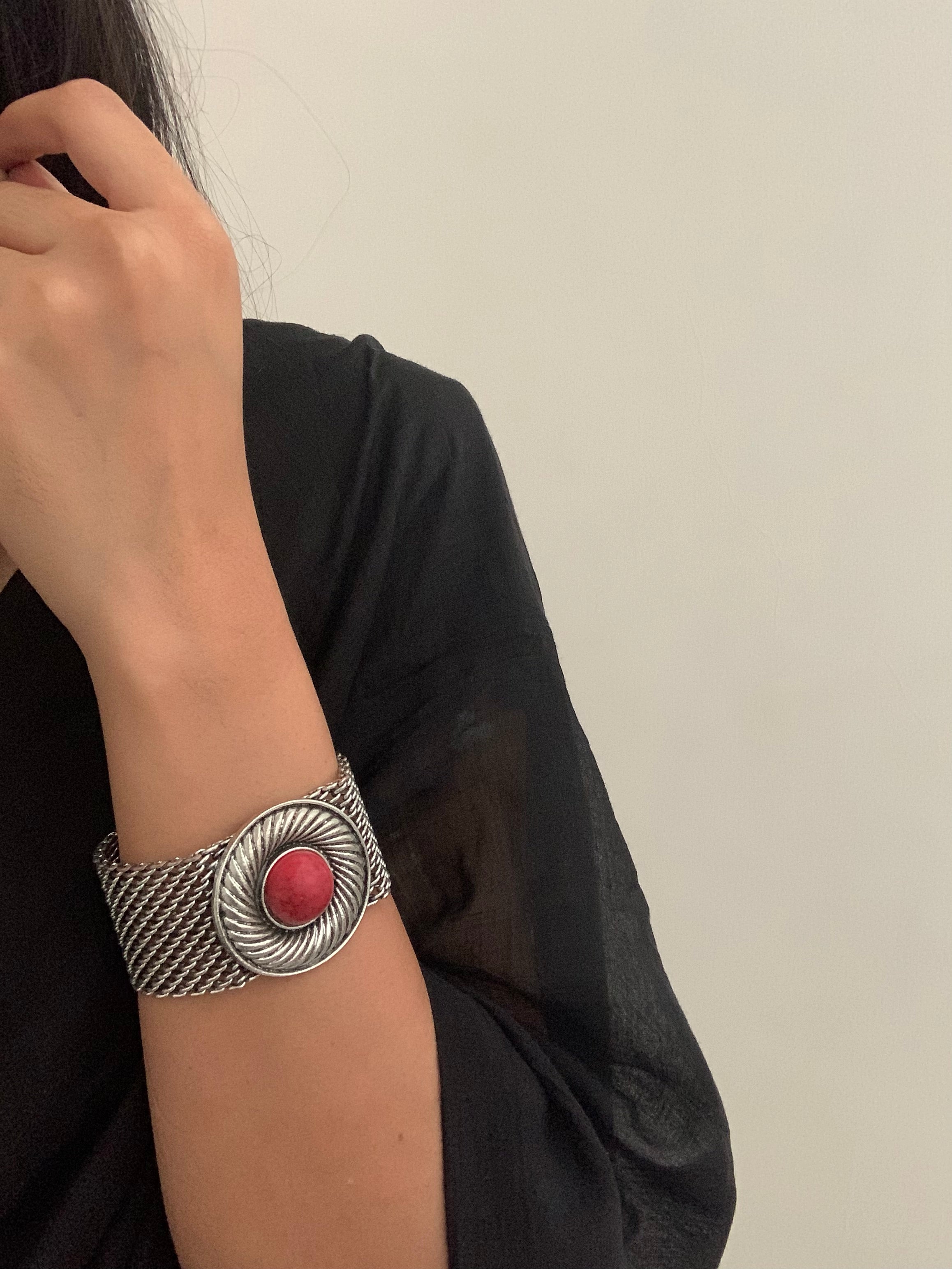 Magnetic Bracelet – Dhora India