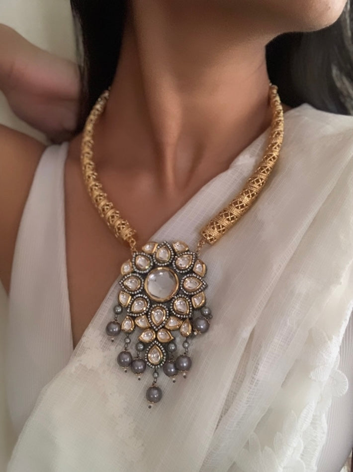 Sunaira Necklace Set – Dhora India